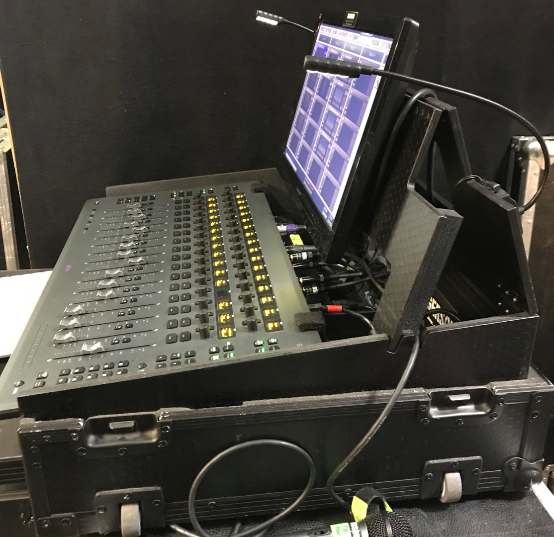 AVID S3L-X | 6500,00 EUR - Gebrauchte-Veranstaltungstechnik.de - Der ...